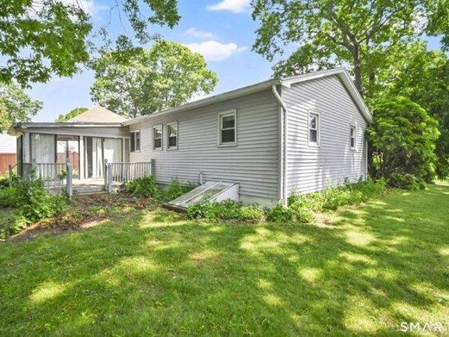 house with 3 bedroom, Old Saybrook CT DS103438465