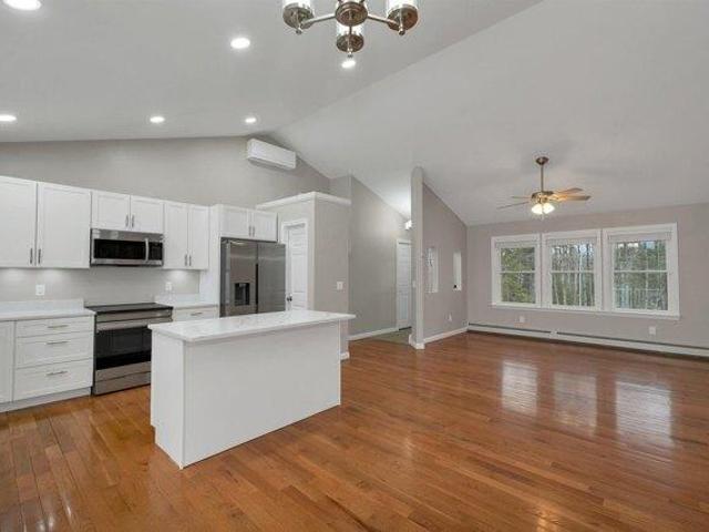 house with 3 bedroom, Ossipee NH DS102825183