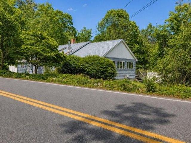 house with 3 bedroom, Ossipee NH ES104811779