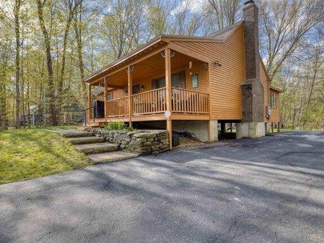 house with 3 bedroom, Ossipee NH ES103160707