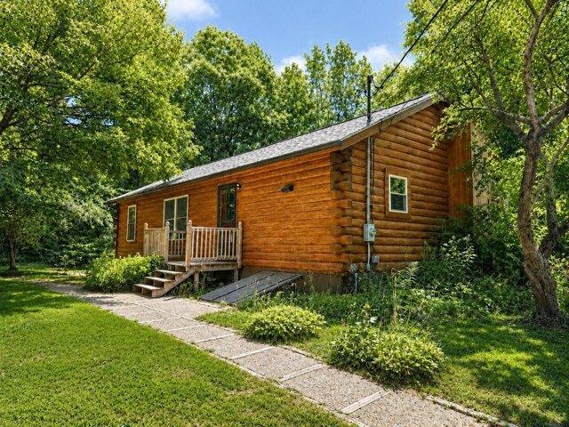 house with 3 bedroom, Orono ME DS104264416