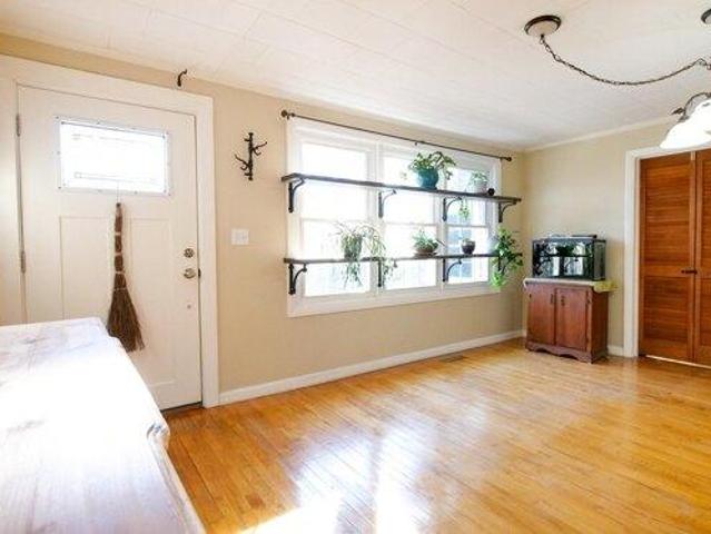 house with 3 bedroom, Orono ME ES103034287
