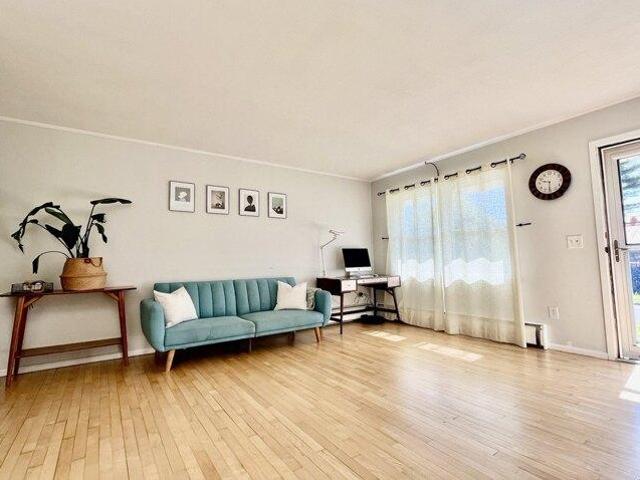 house with 3 bedroom, Orono ME ES103888933