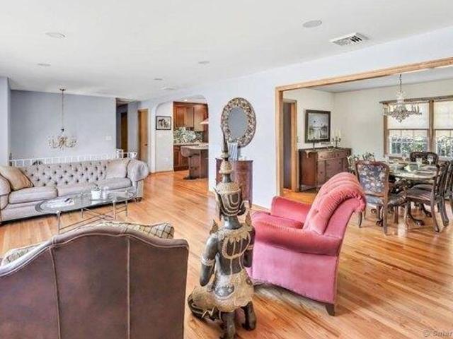 house with 3 bedroom, Orange CT DS103159261