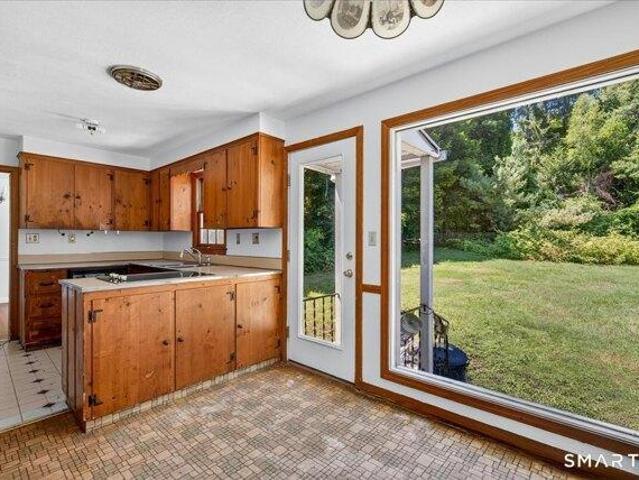 house with 3 bedroom, Orange CT DS104440753