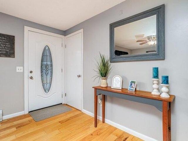 house with 3 bedroom, Orange MA ES103249371
