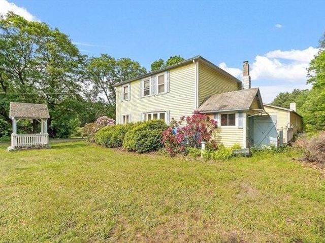 house with 3 bedroom, Orange MA ES104010942
