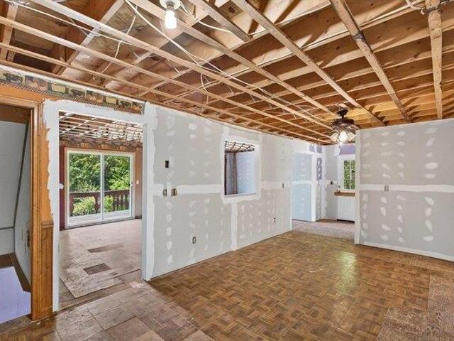 house with 3 bedroom, Orange MA ES104331555