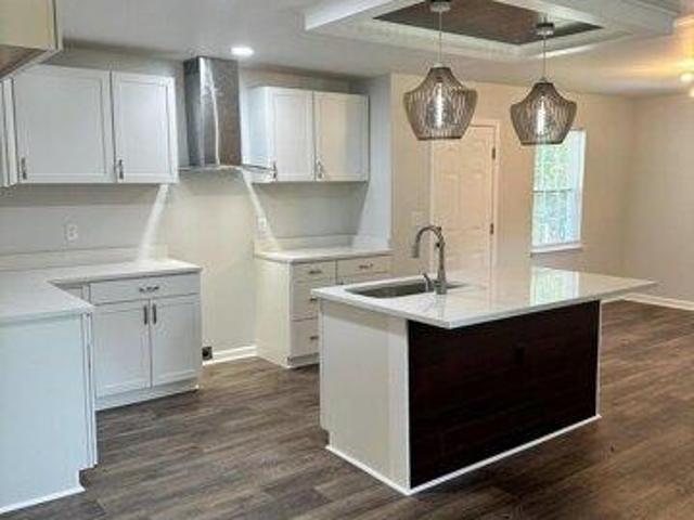 house with 3 bedroom, Orangeburg SC DLS89587070