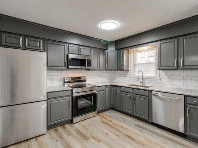 house with 3 bedroom, Orangeburg SC DLS89582598
