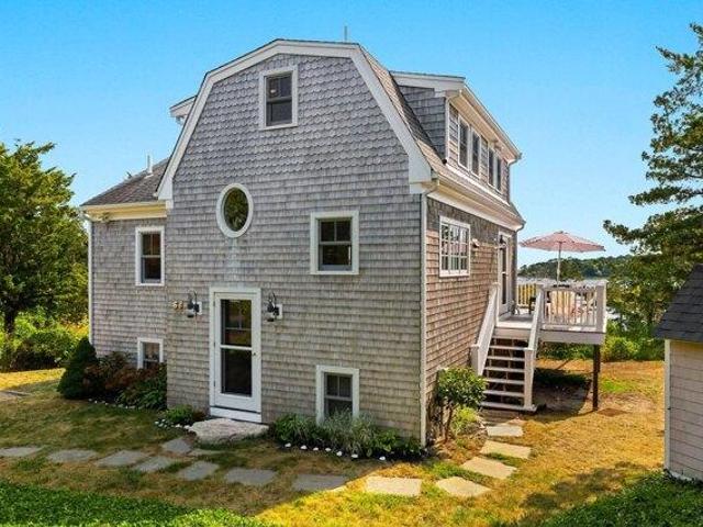 house with 3 bedroom, Orleans MA ES104605259