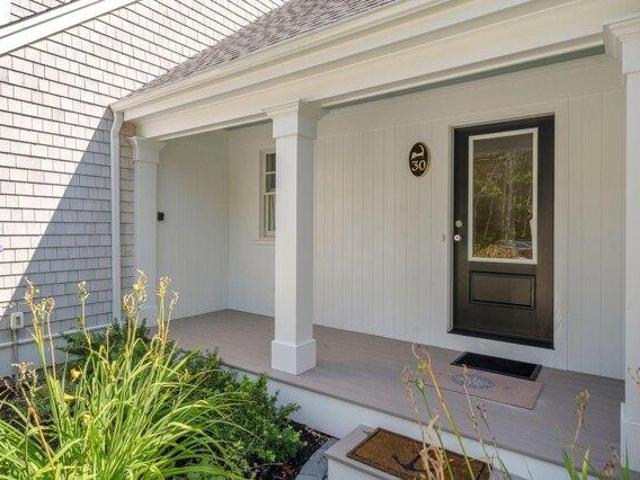 house with 3 bedroom, Orleans MA ES105206365