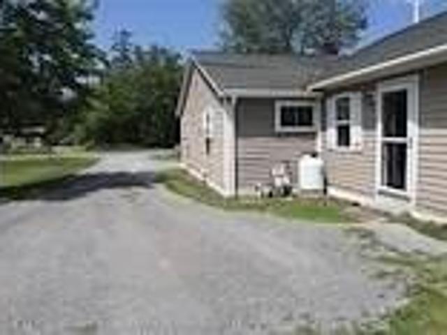 house with 3 bedroom, Orrington ME ES104513769
