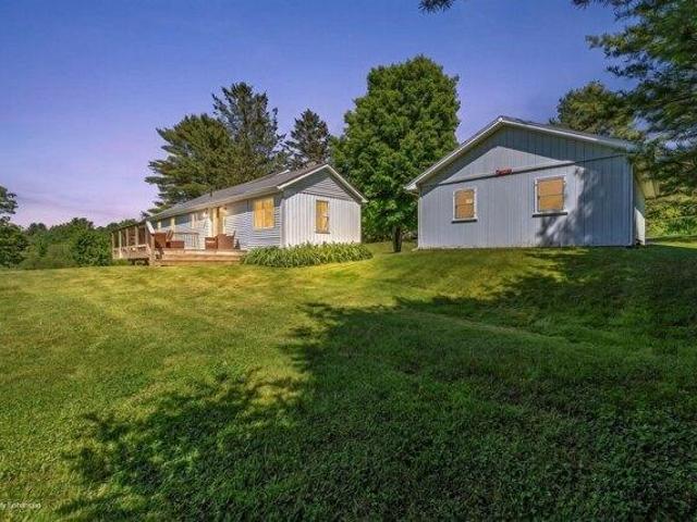 house with 3 bedroom, Orrington ME ES105107303