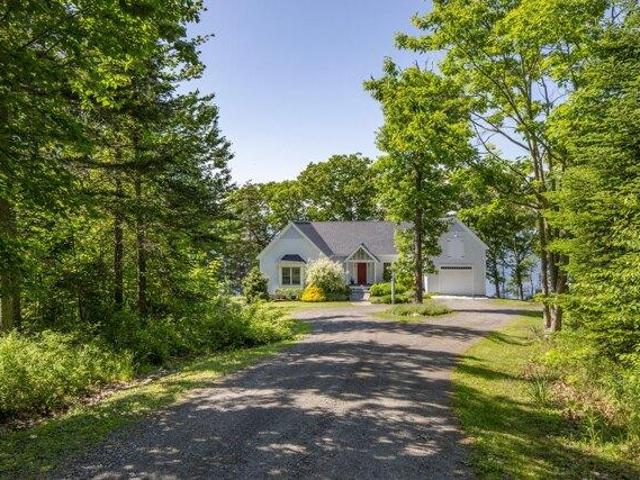 house with 3 bedroom, Owls Head ME DS104411159