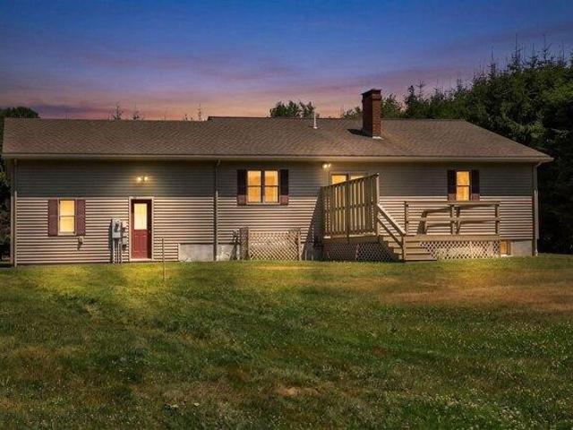 house with 3 bedroom, Owls Head ME DS104443059