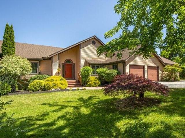 house with 3 bedroom, Owls Head ME ES104542494