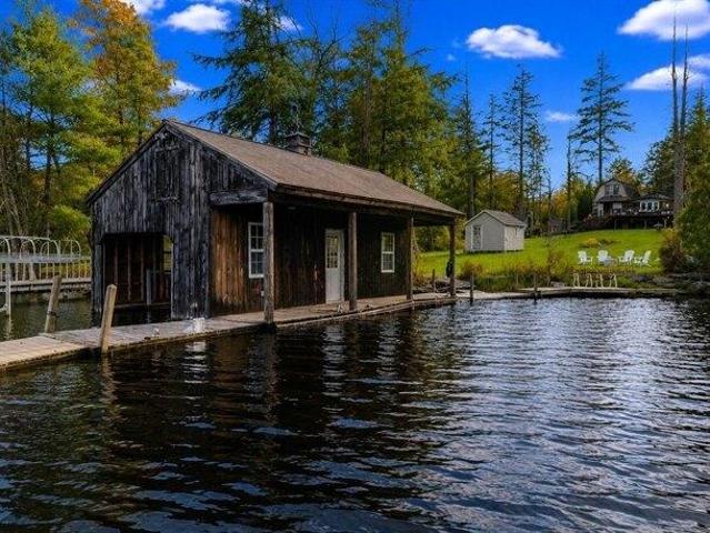 house with 3 bedroom, Otis MA DS104299092