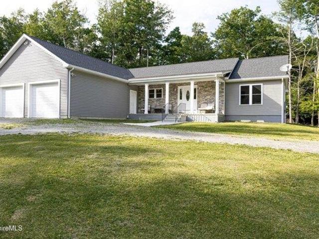 house with 3 bedroom, Otis MA DS104441415