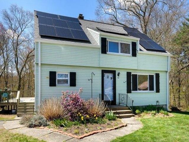house with 3 bedroom, Oxford MA DLS102725718
