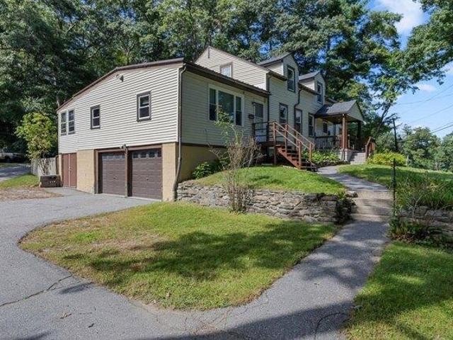 house with 3 bedroom, Oxford MA ES105574085