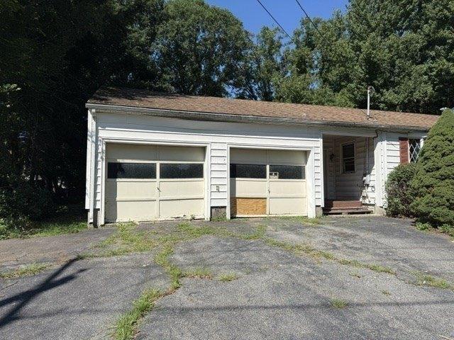 house with 3 bedroom, Oxford MA ES105106230