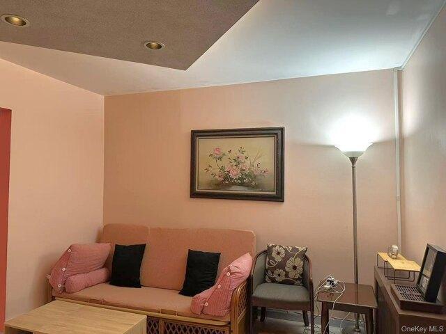 house with 3 bedroom, Ozone Park NY ES103626106