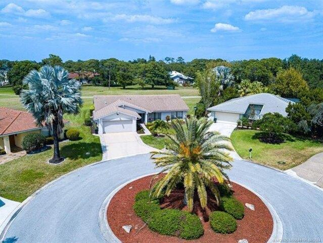 house with 3 bedroom, Palm City FL DLS88247282