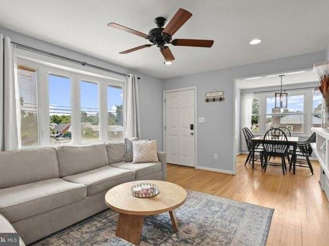 house with 3 bedroom, Parkville MD ES104905984