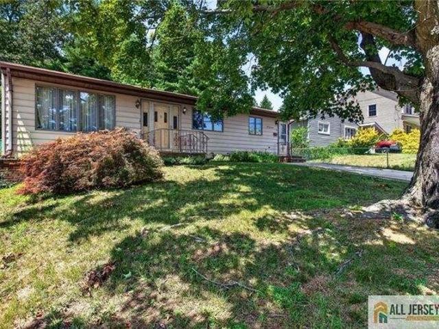 house with 3 bedroom, Parlin NJ ES105205792