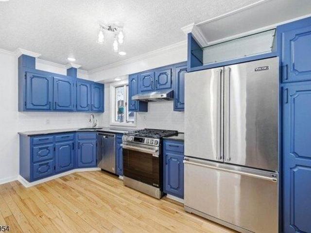 house with 3 bedroom, Passaic NJ ES104834087