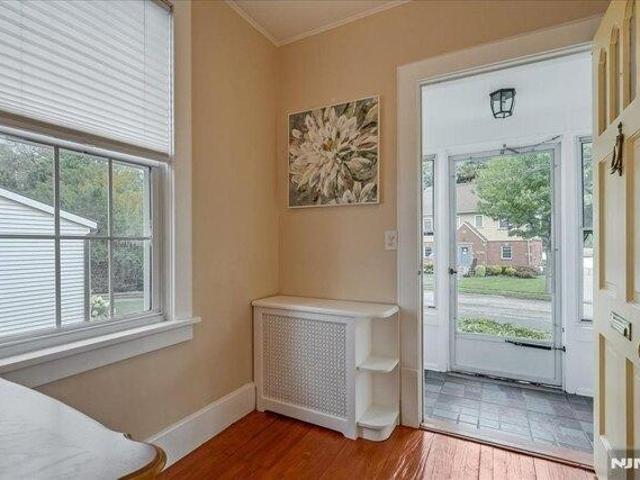 house with 3 bedroom, Passaic NJ ES105232870