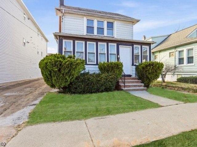 house with 3 bedroom, Paterson NJ DLS101631183