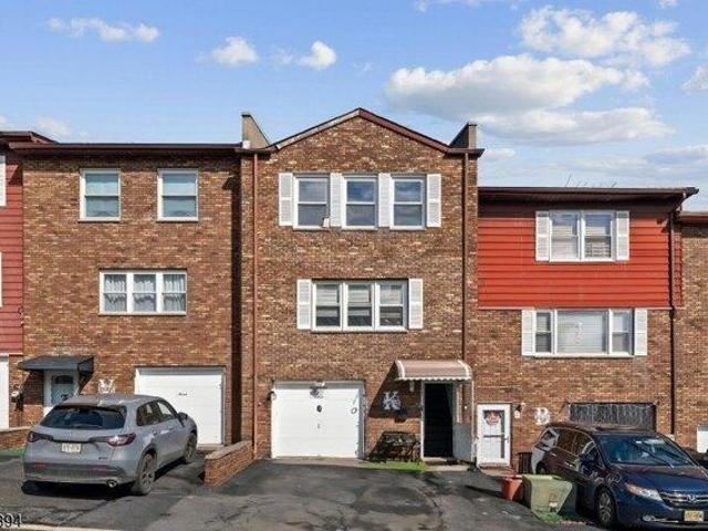 house with 3 bedroom, Paterson NJ DLS101801752
