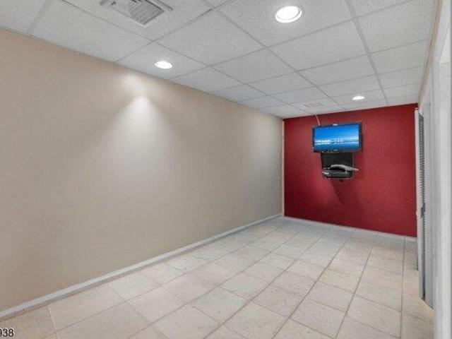 house with 3 bedroom, Paterson NJ DS102775555