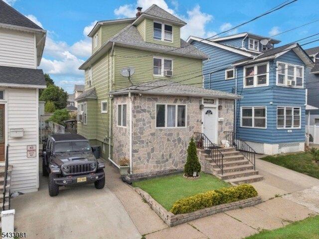 house with 3 bedroom, Paterson NJ DS104375306