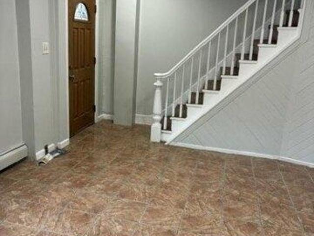 house with 3 bedroom, Paterson NJ ES104606957