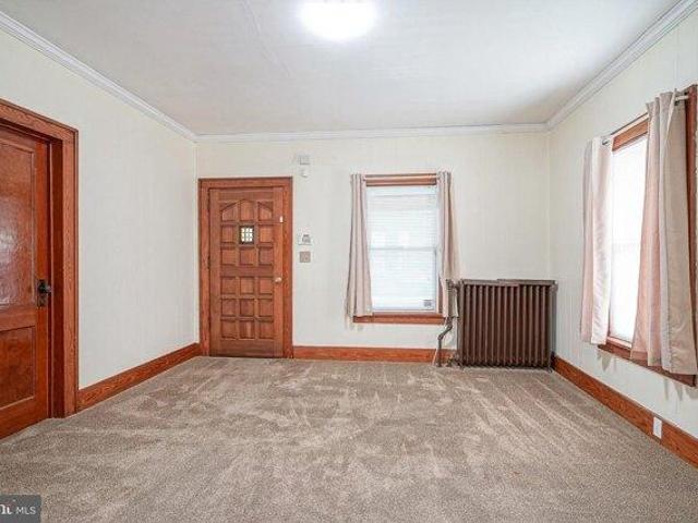 house with 3 bedroom, Paulsboro NJ ES105161024