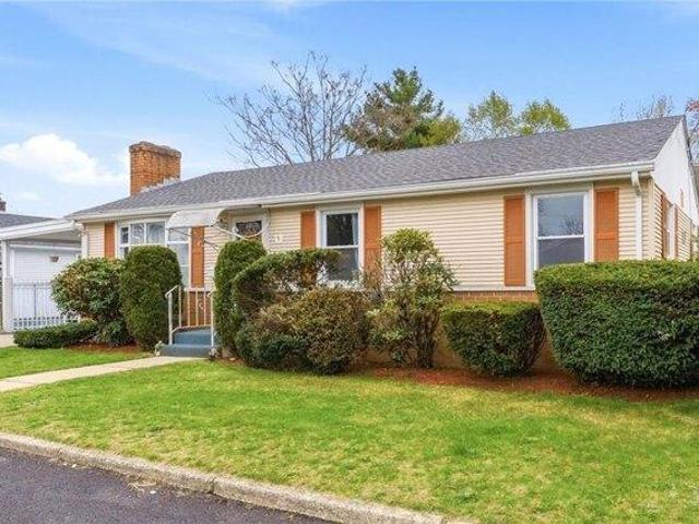 house with 3 bedroom, Pawtucket RI DLS102027738