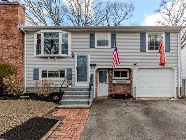 house with 3 bedroom, Pawtucket RI DLS102370065