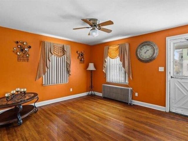 house with 3 bedroom, Pawtucket RI DLS102442561