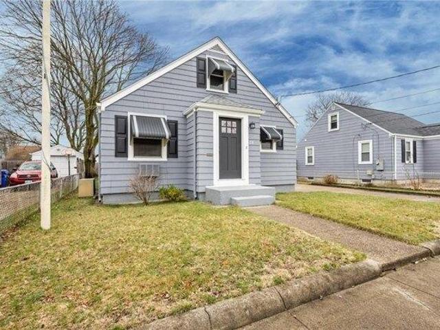 house with 3 bedroom, Pawtucket RI DS102443988