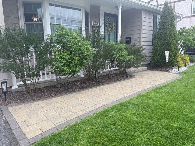 house with 3 bedroom, Pawtucket RI DS102445485