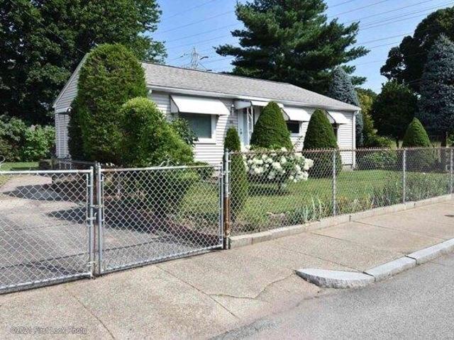 house with 3 bedroom, Pawtucket RI DS102594644