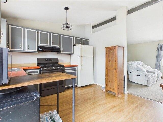 house with 3 bedroom, Pawtucket RI DS102254396