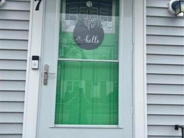 house with 3 bedroom, Pawtucket RI DS103599597