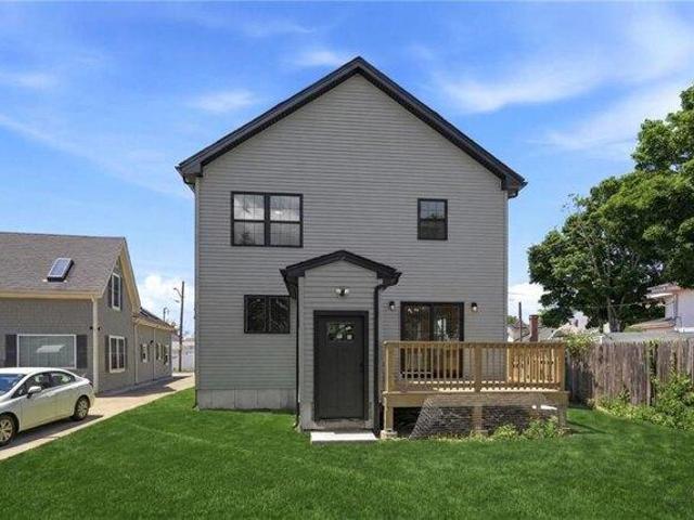 house with 3 bedroom, Pawtucket RI DS103604427