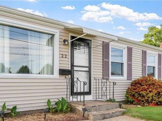 house with 3 bedroom, Pawtucket RI DS103018072