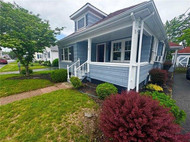 house with 3 bedroom, Pawtucket RI DS103223515