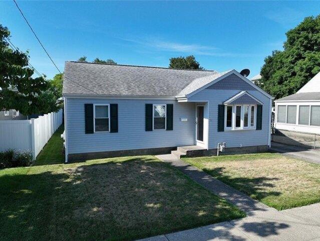house with 3 bedroom, Pawtucket RI DS104152393